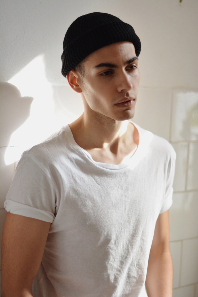 An early morning by Roxana Neacsu - KALTBLUT Magazine