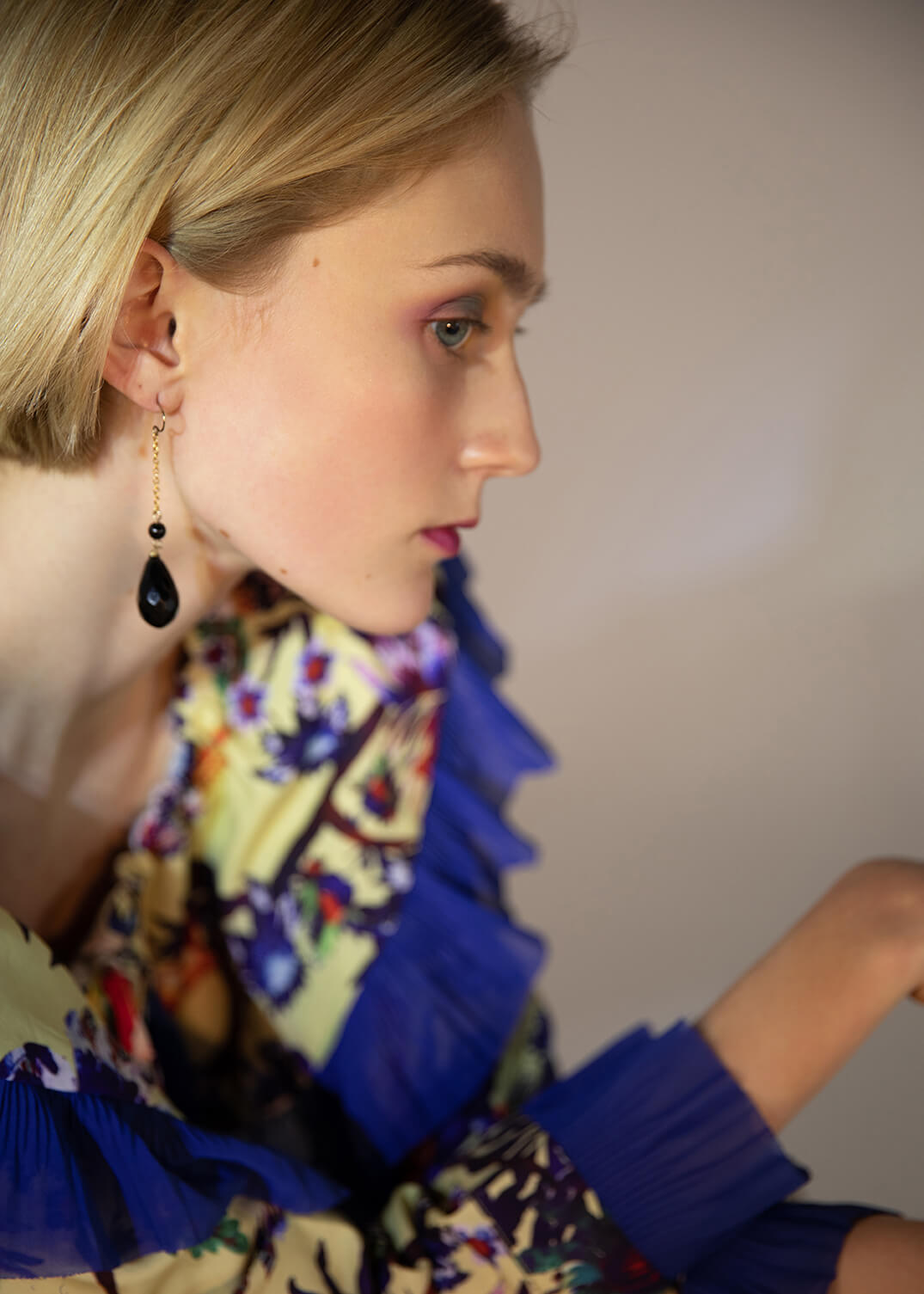 Isobel - KALTBLUT Magazine