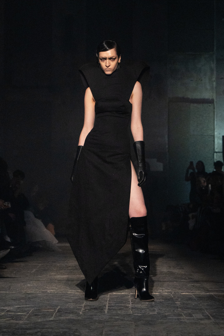 Maximilian Gedra Fall/Winter 2025/26 - The Office - KALTBLUT Magazine