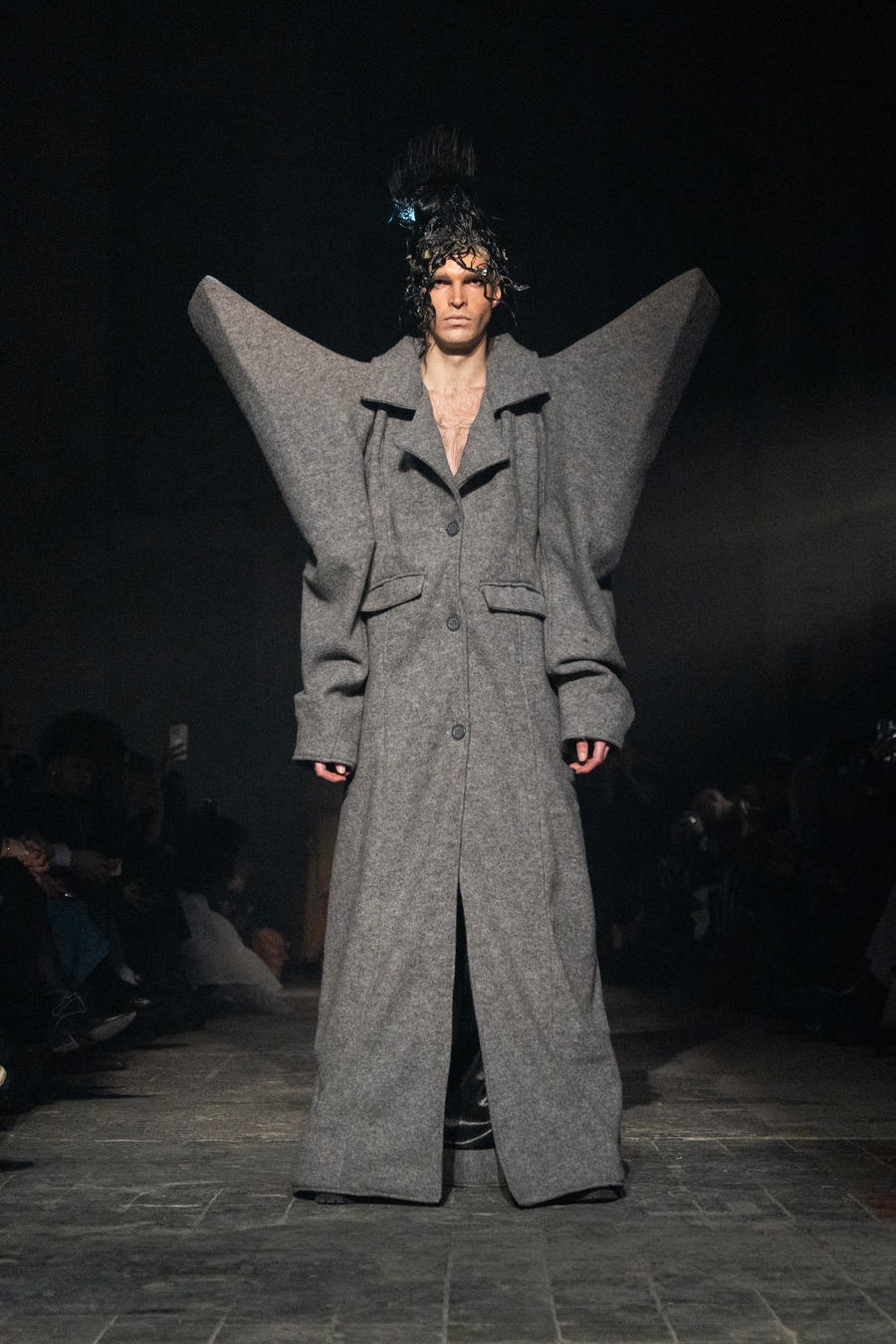 Maximilian Gedra Fall/Winter 2025/26 - The Office - KALTBLUT Magazine